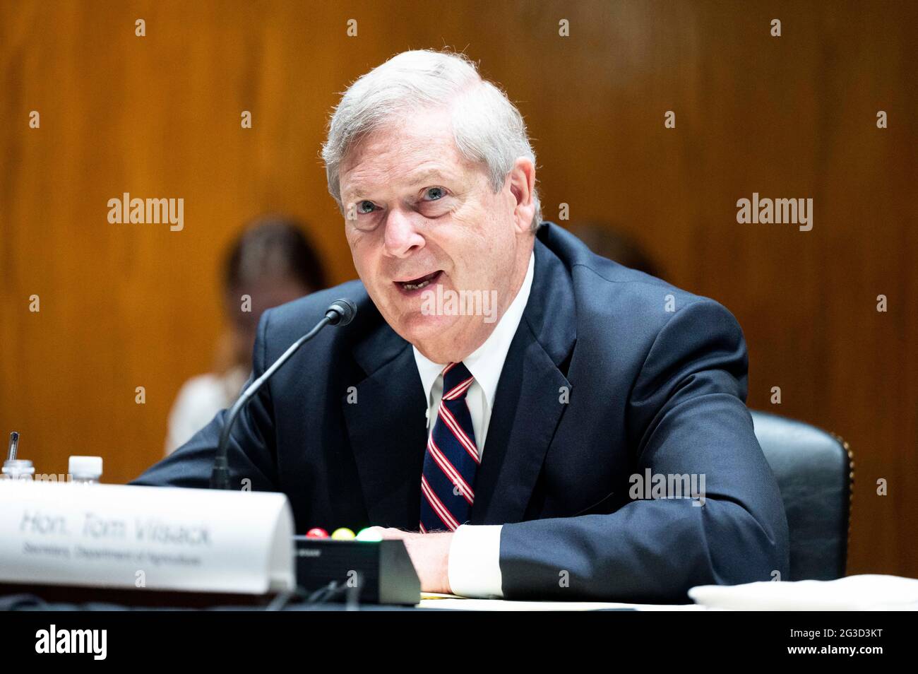Secretary tom vilsack speaking hi-res stock photography and images - Alamy