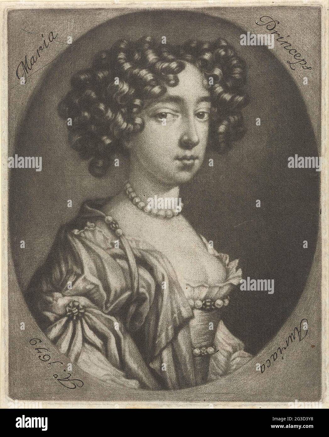 Portrait of Maria II Stuart. Portrait of Maria II in an oval with ...
