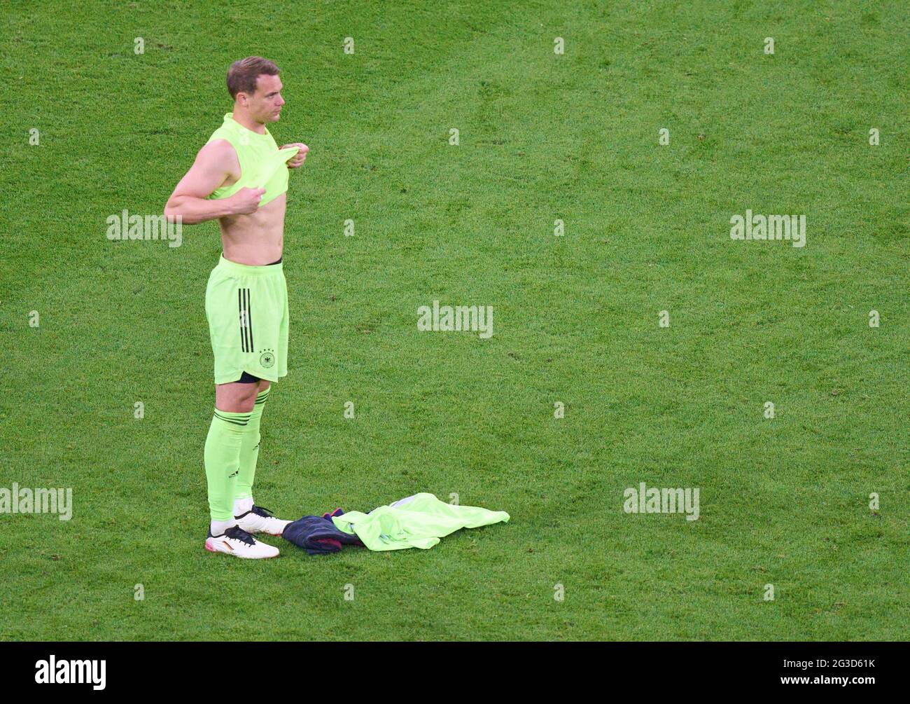 Angry goalkeeper hi-res stock photography and images - Alamy