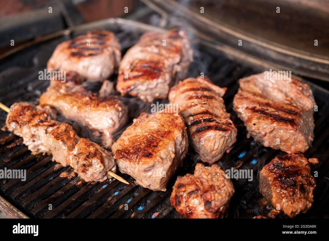 Barbecue gas grill hi-res stock photography and images - Alamy
