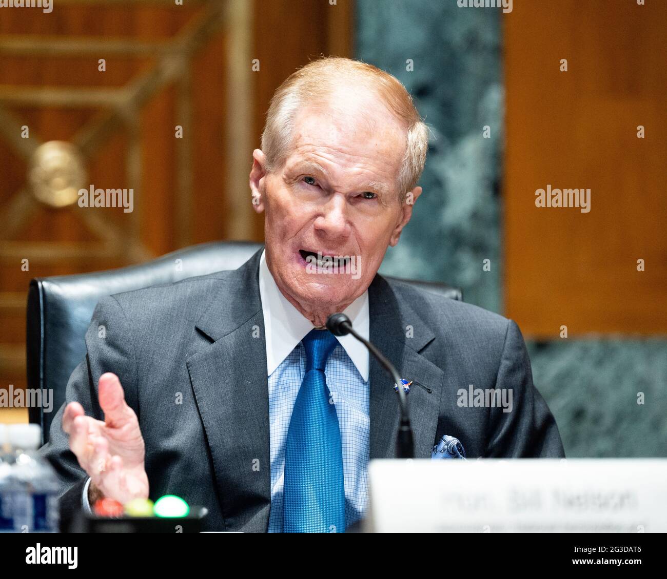 Bill nelson hi-res stock photography and images - Alamy