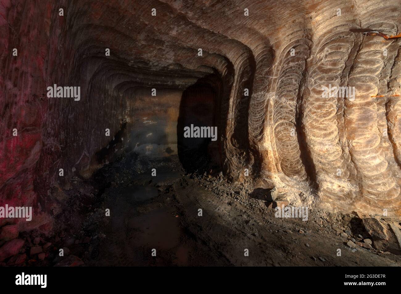 Underground mine. Dead-end mining. The walls show the marks of the ...