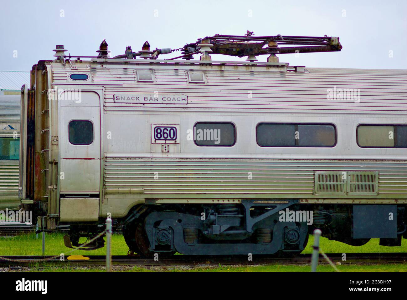 Coach logo hi-res stock photography and images - Alamy