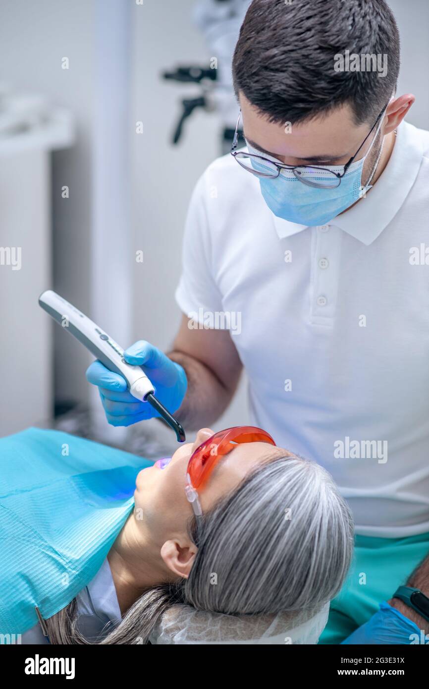 Dental restoration hi-res stock photography and images - Alamy
