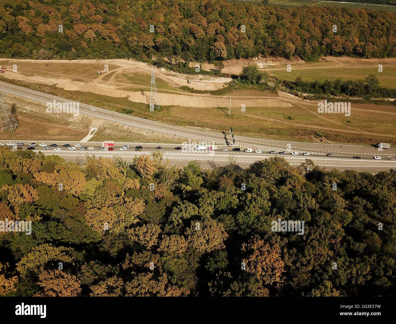 4k aerial view on highway hi-res stock photography and images - Alamy