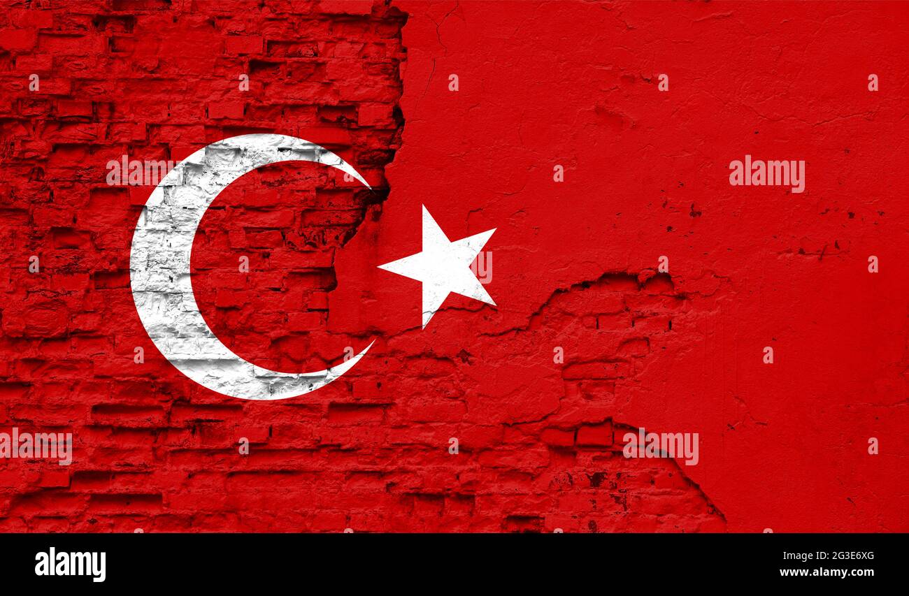 Turkey flag is painted onto an old brick wall Stock Photo - Alamy