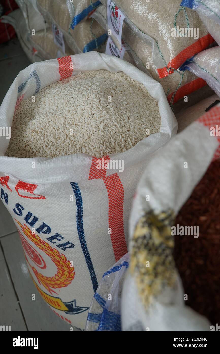 raw white rice grain at Rice Store in Traditional market in Tigaraksa ...