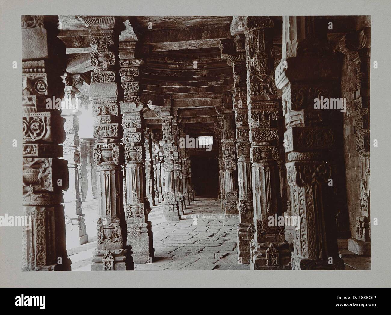 Kila Rai Pithora Seed De Qutab Minar In Delhi; 75 Rai Pithora's Temple ...