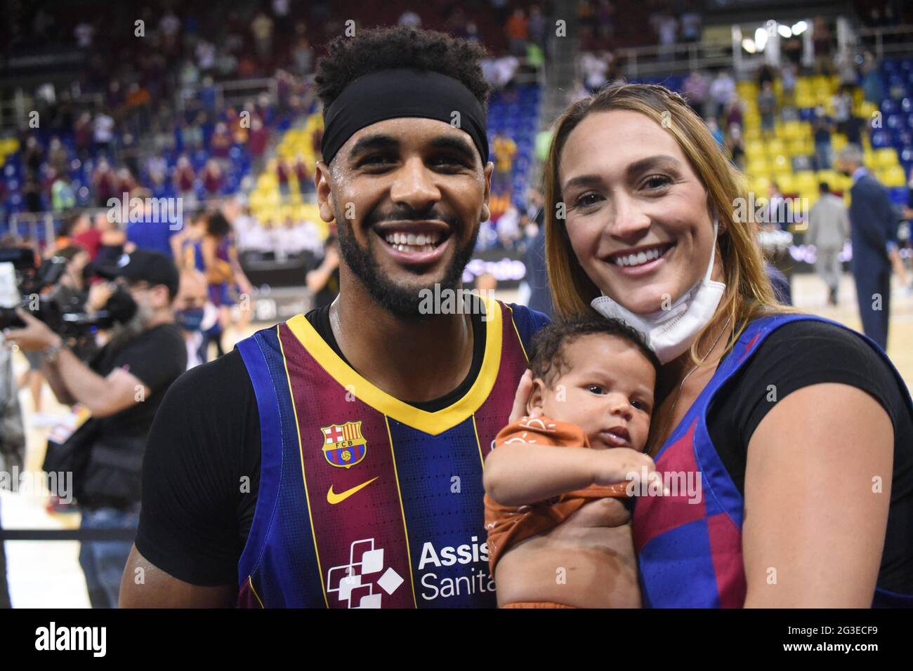 Barcelona, Spain. 15th June, 2021. The FC Barcelona players celebrate ...
