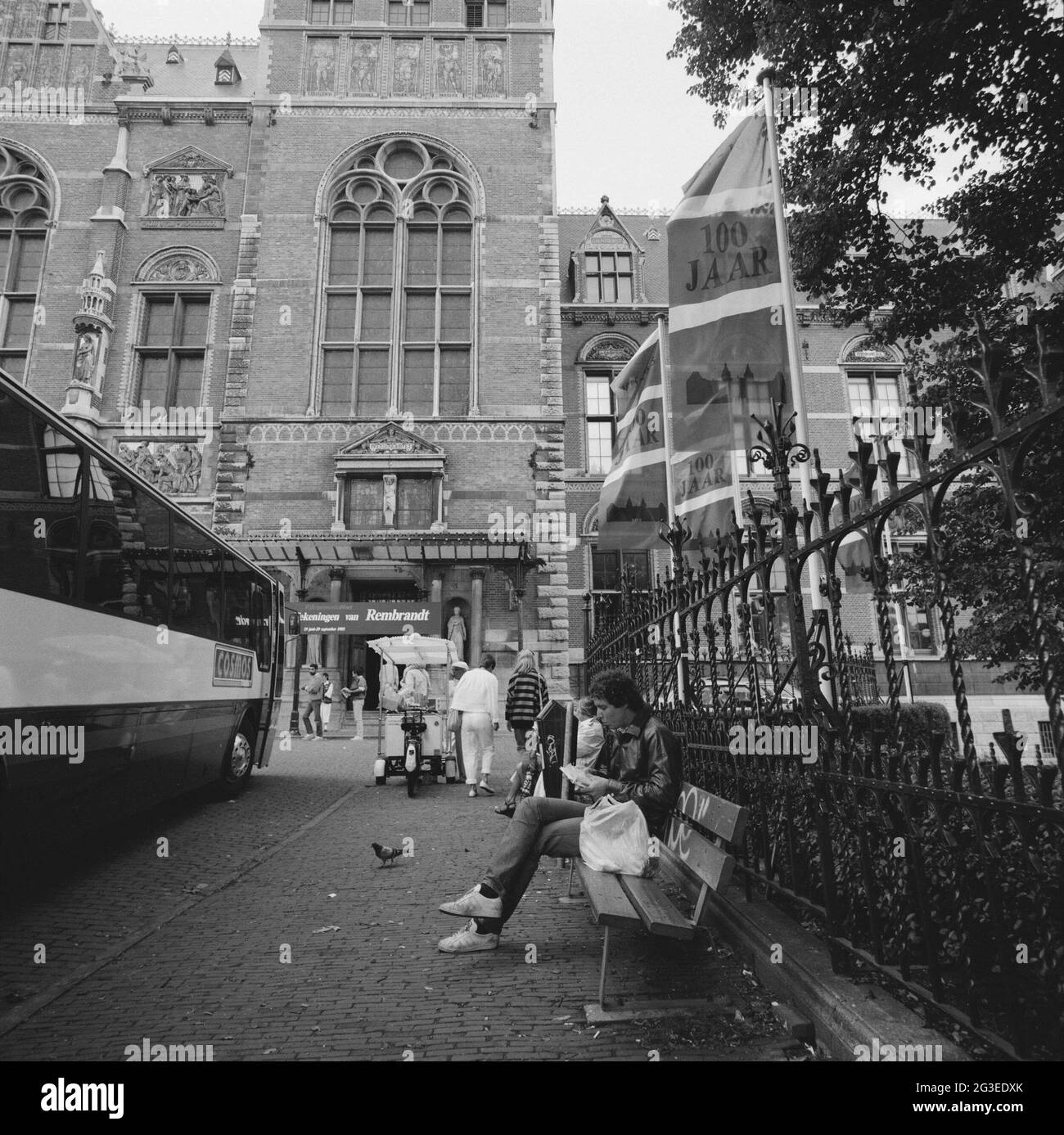 Entrance with panel on which the exhibition title is drawings of ...