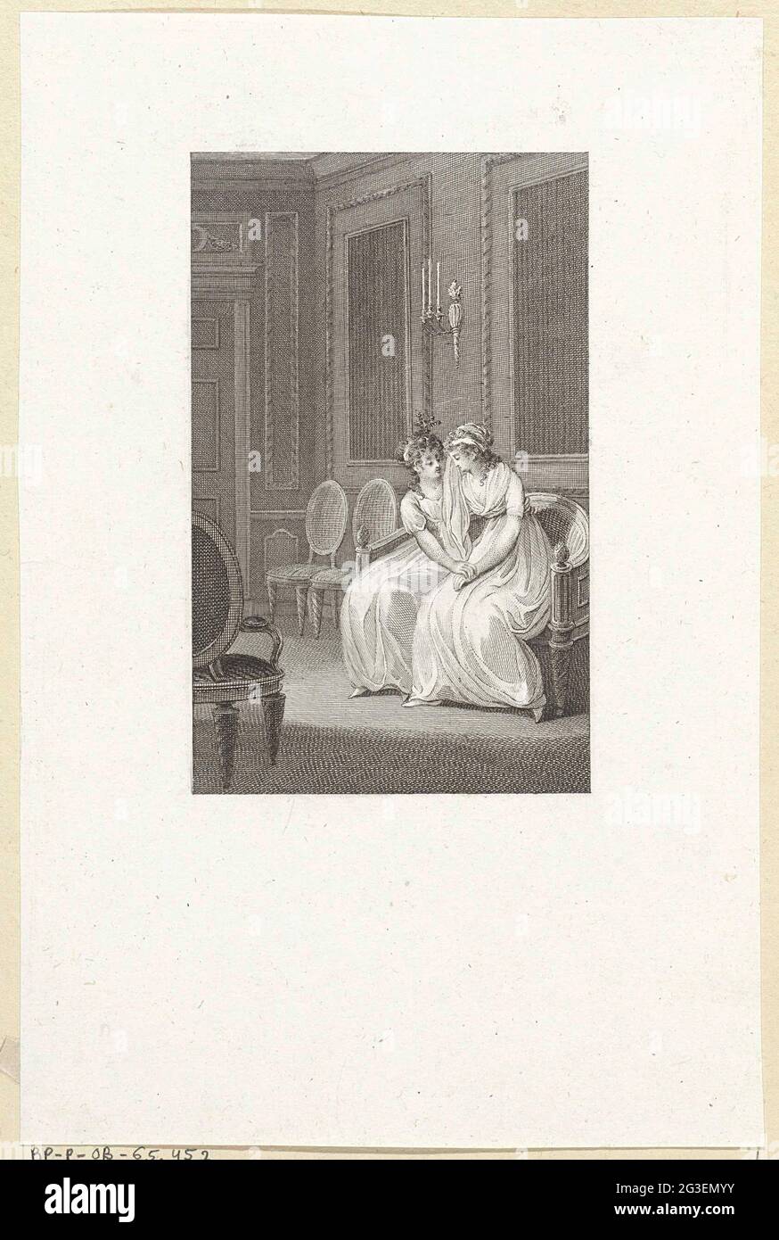 Young woman comfort her crying girlfriend Stock Photo - Alamy