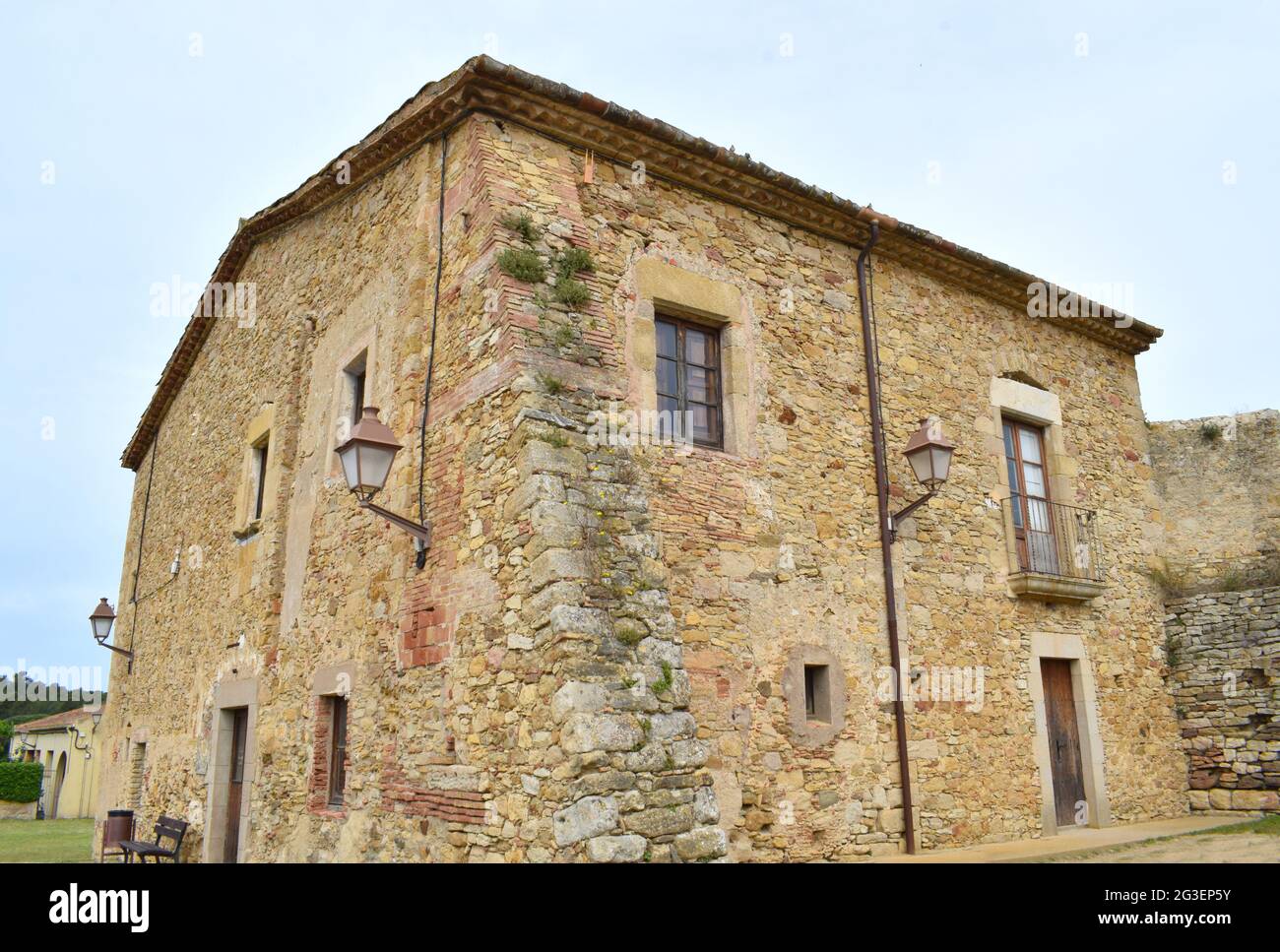 Medieval town of Peratallada, Gerona Spain Stock Photo - Alamy
