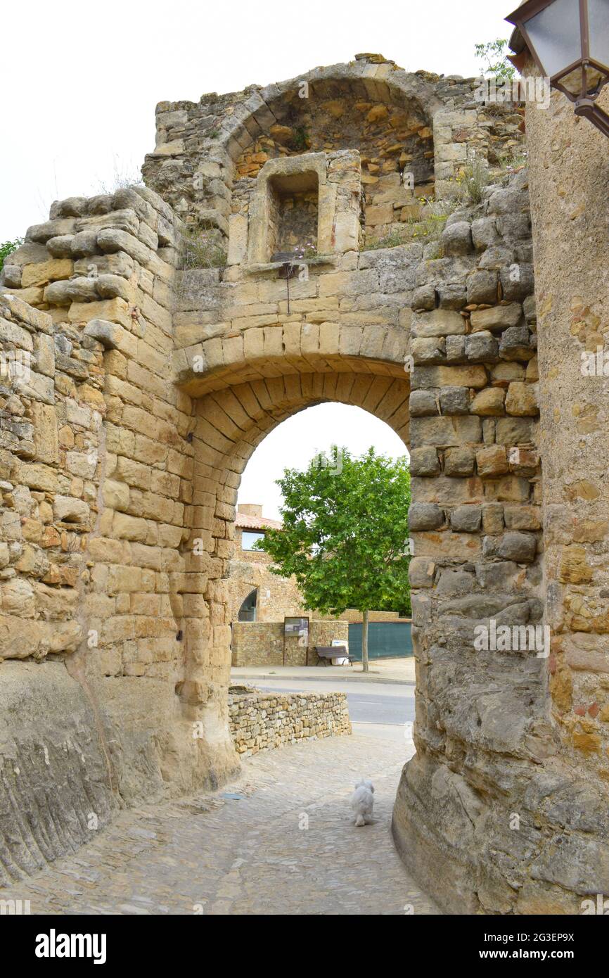 Medieval town of peratallada hi-res stock photography and images - Alamy