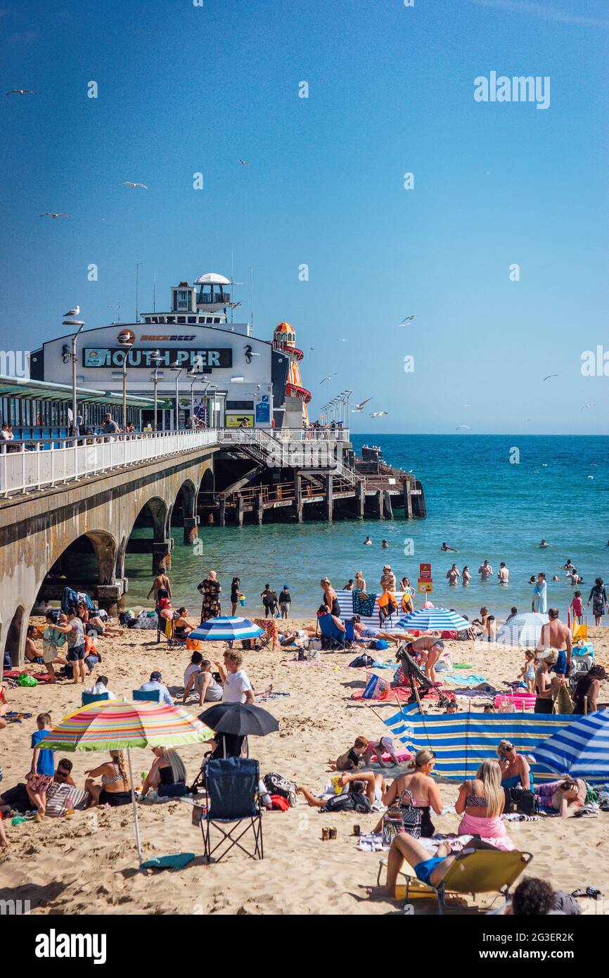 Bournemouth beach sunbathers hi-res stock photography and images - Alamy