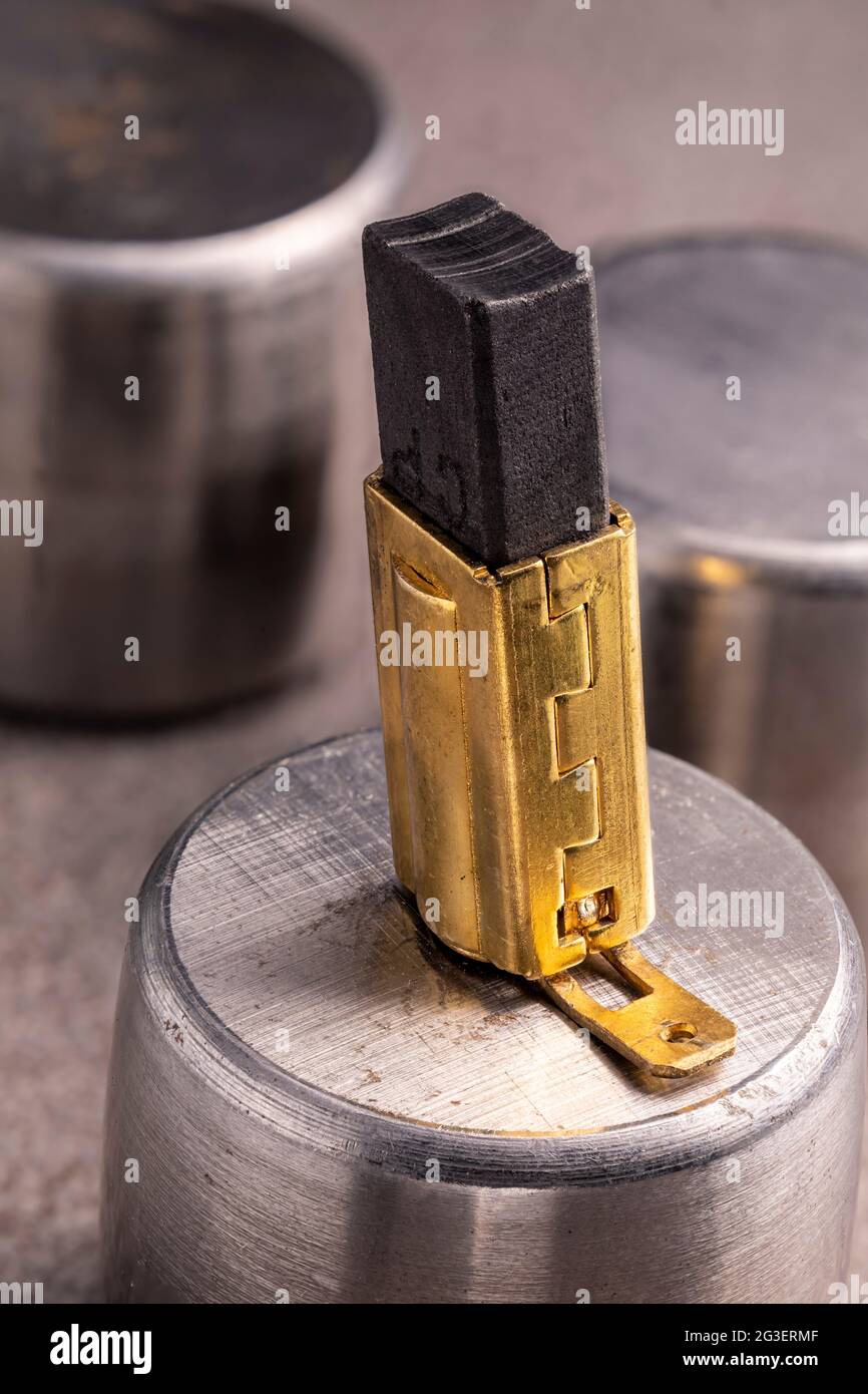 Electrically conductive hi-res stock photography and images - Alamy