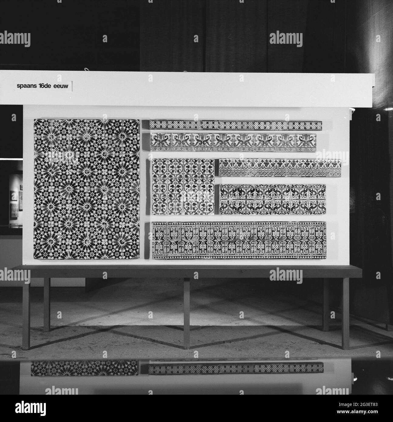Standing panel with tiles from Spain; Exhibition tiles from own ...