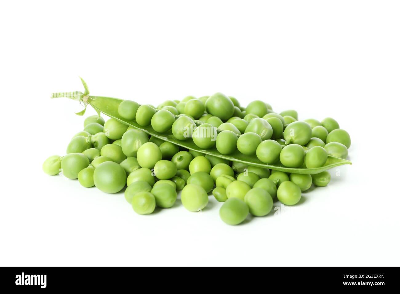 Green pea seeds isolated on white background Stock Photo - Alamy