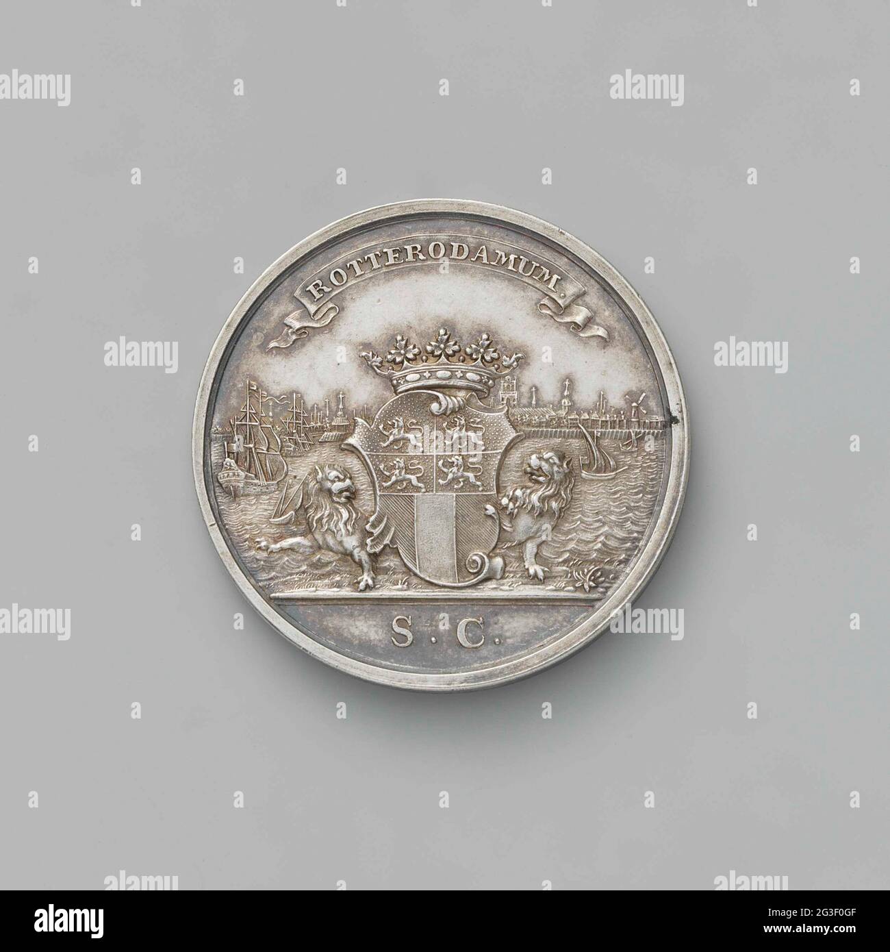 Mercury cross section hi-res stock photography and images - Alamy