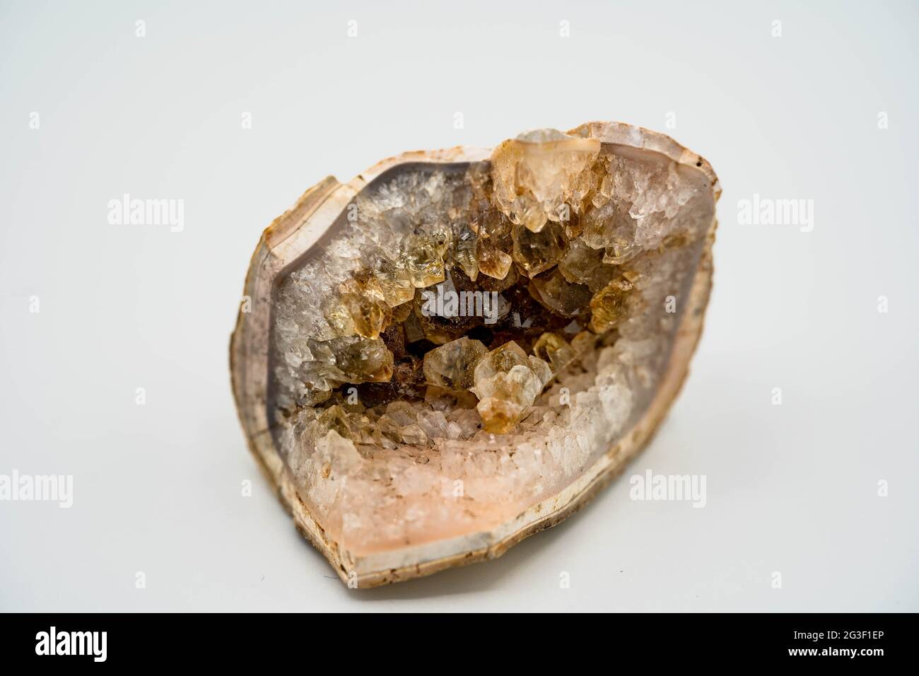 Smoky quartz hi-res stock photography and images - Alamy