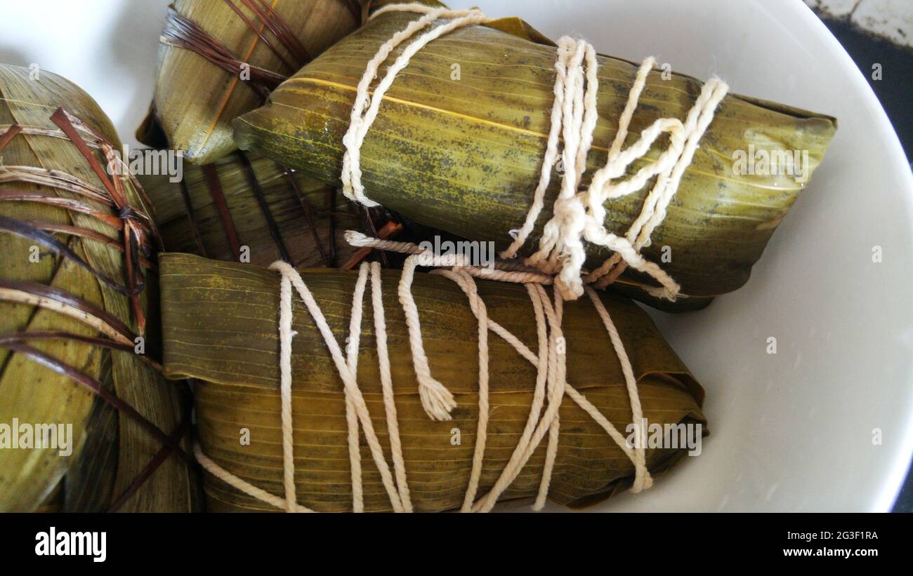 Traditional Chinese food zongzi Stock Photo - Alamy
