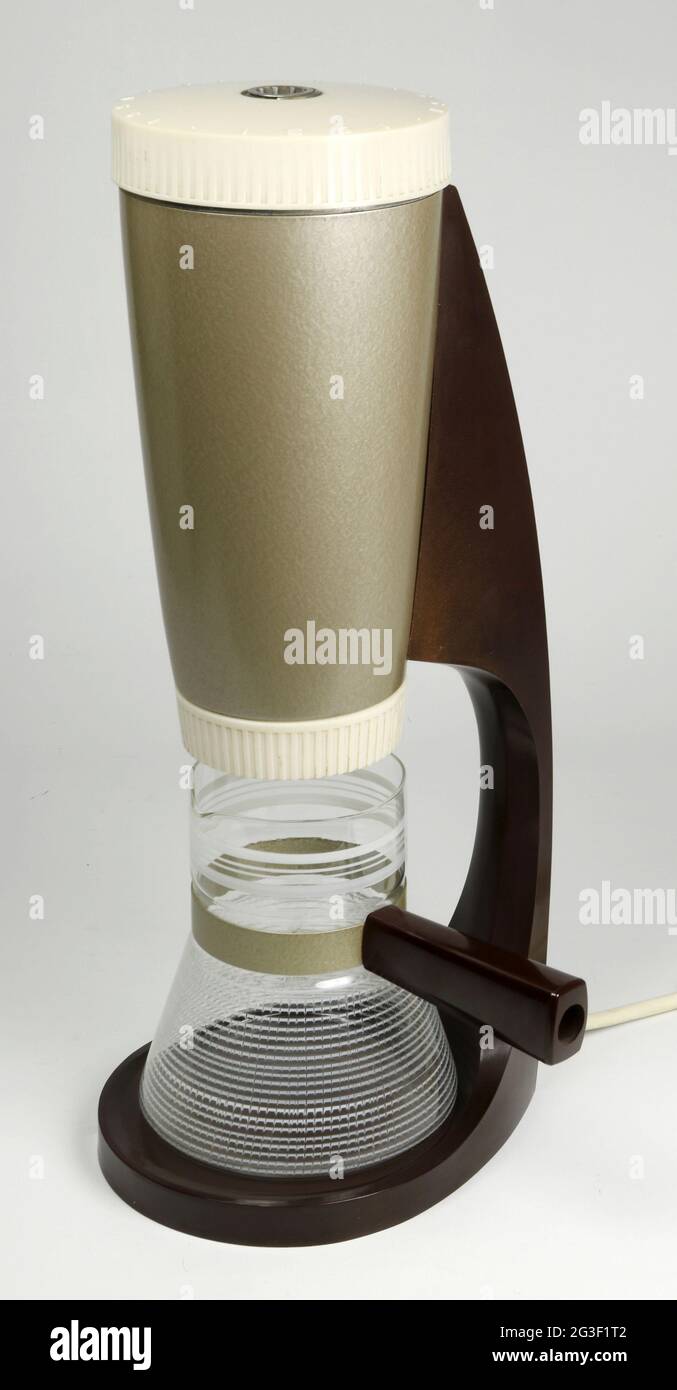 Coffee maker 1950s hi-res stock photography and images - Alamy