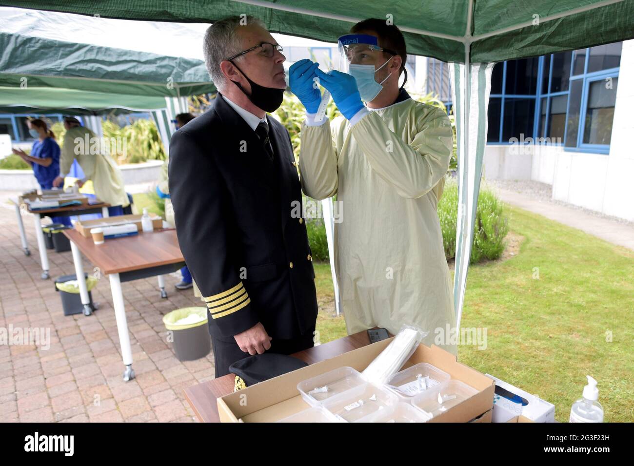 Irish airline pilots association hi-res stock photography and images ...