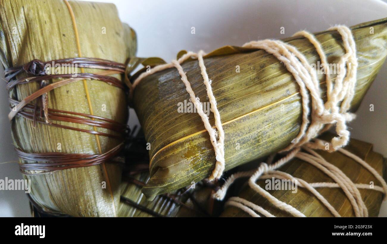 Traditional Chinese food zongzi Stock Photo - Alamy