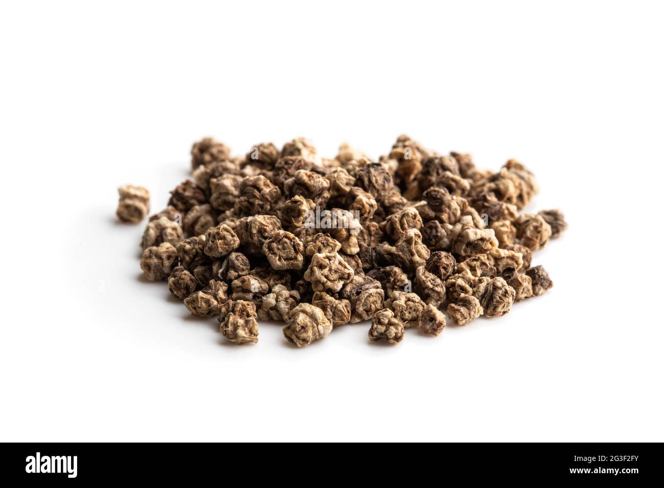 Pile of beetroot seeds isolated on white ready to plant Stock Photo - Alamy