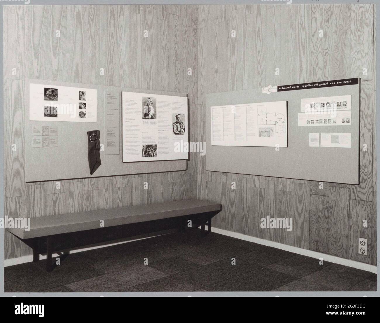 Angle room information panels hi-res stock photography and images - Alamy