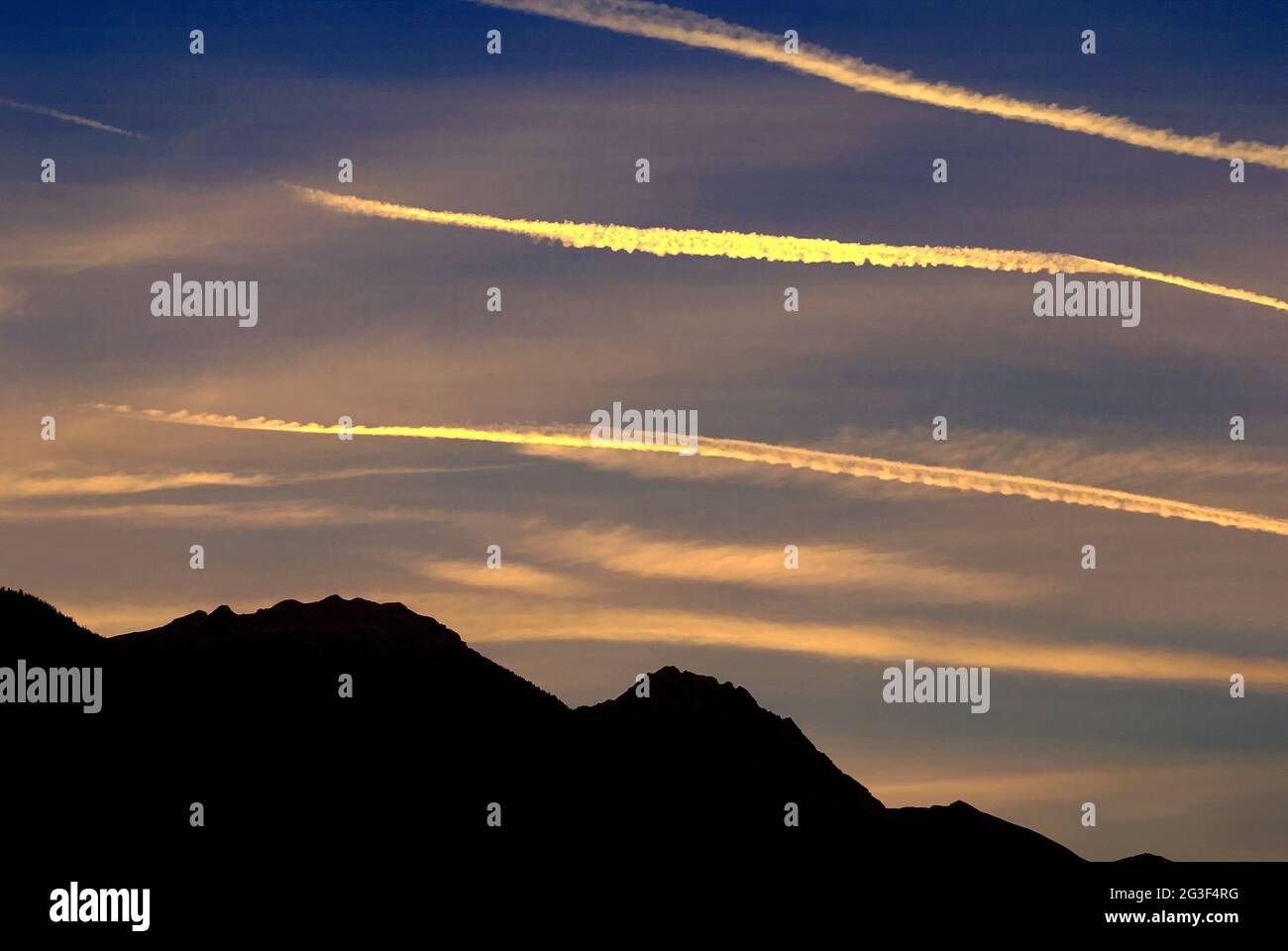 Condensation strip 01 Stock Photo - Alamy