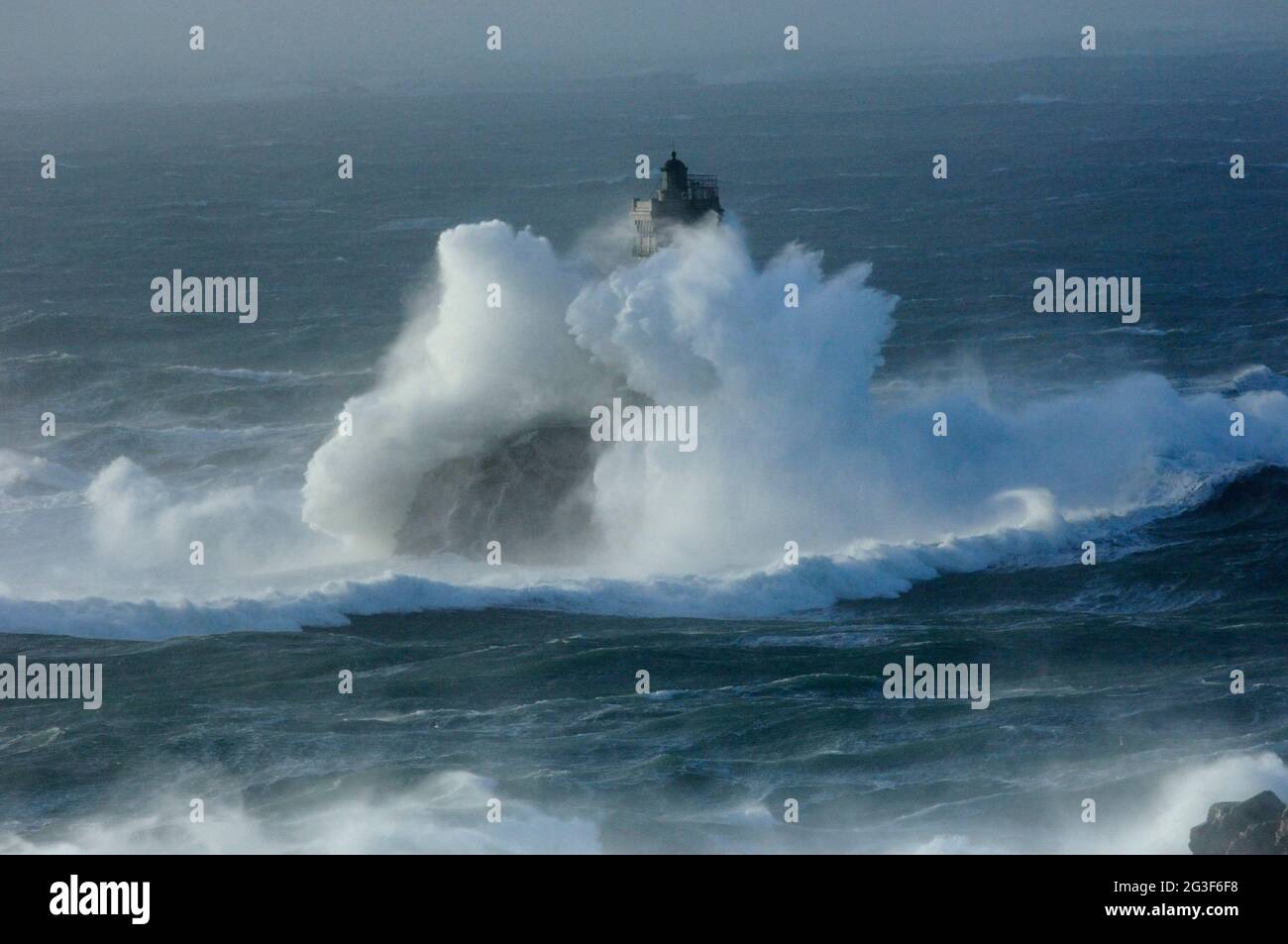 FRANCE. FINISTERE (29) PHARE DE LA VIEILLE LIGHTHOUSE DURING STORM ...