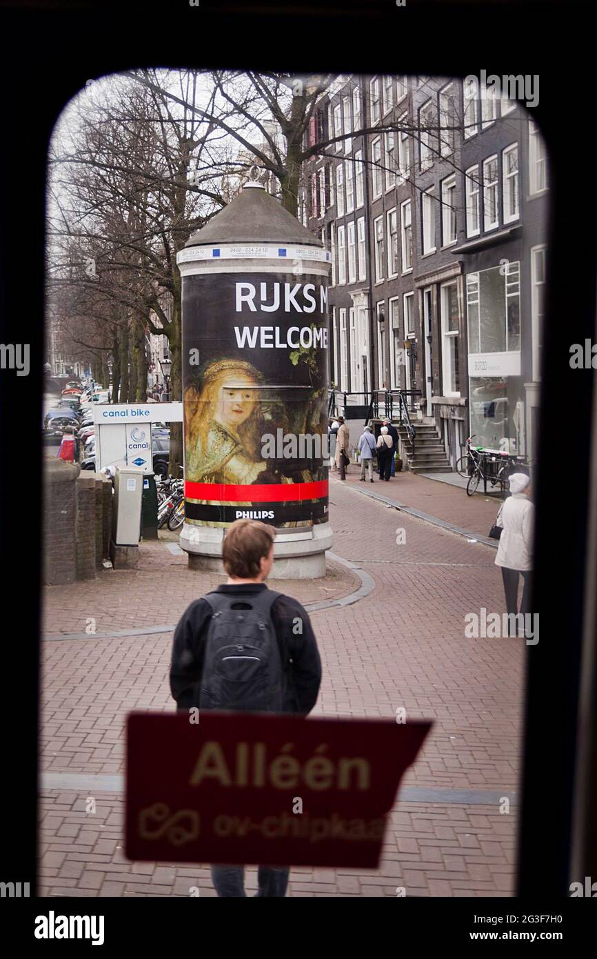 Outdoor campaign reopening. Peperbus with a poster from the Rijksmuseum ...