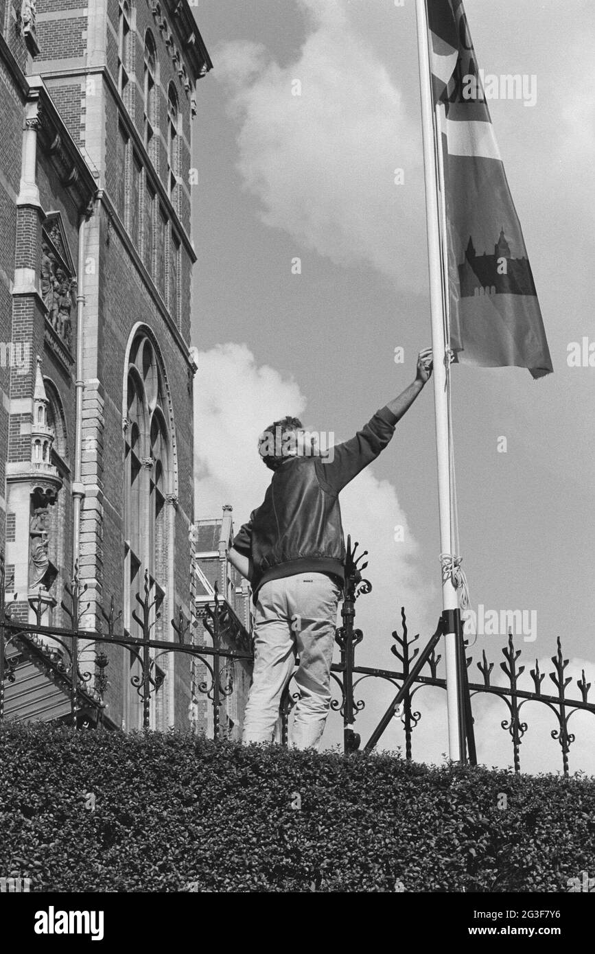 Person main photo Black and White Stock Photos & Images - Alamy