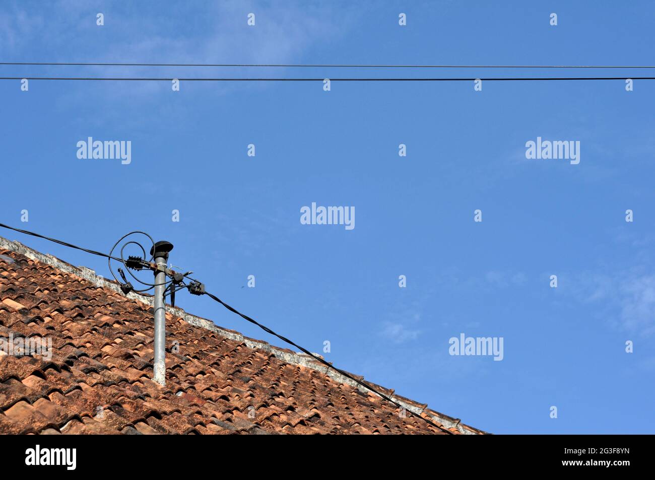 Cable poles hi-res stock photography and images - Alamy