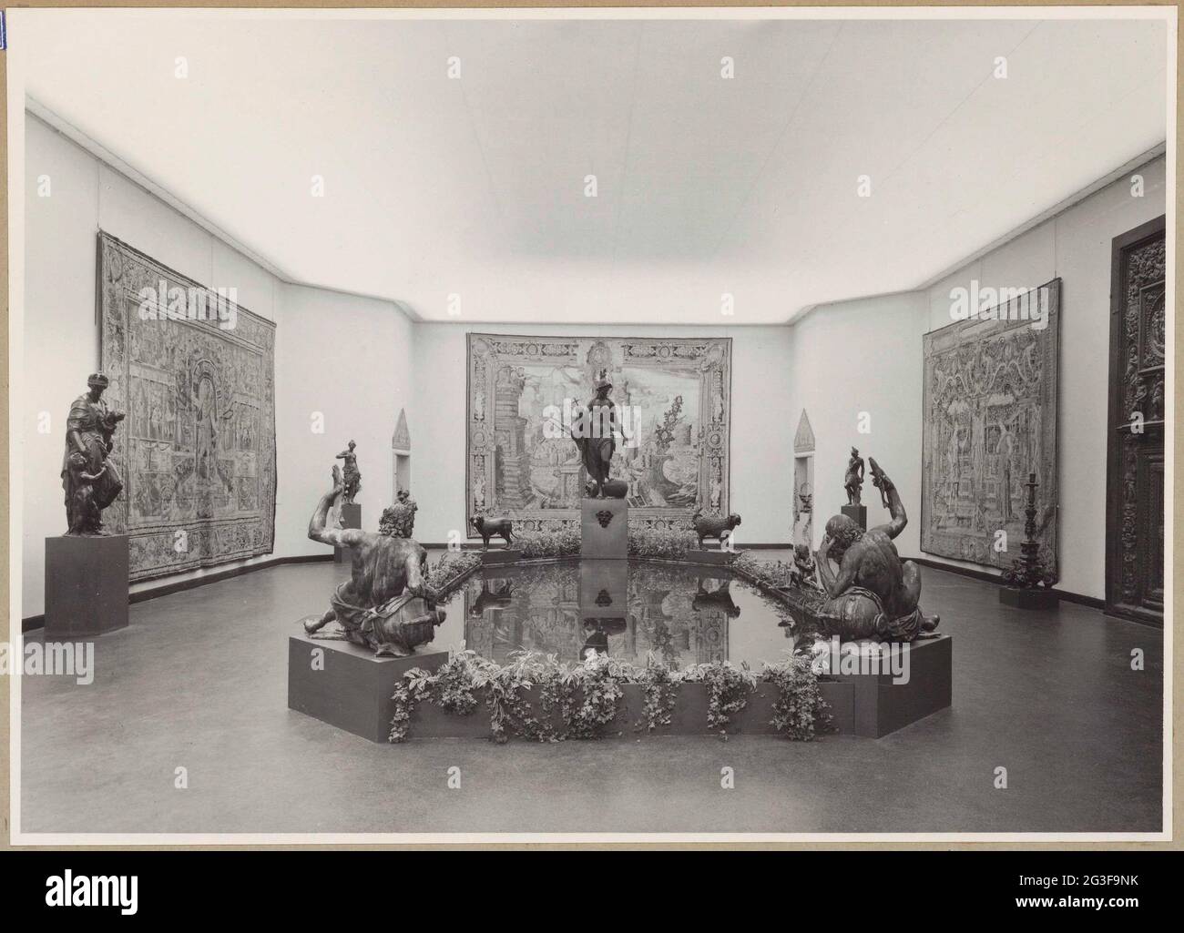 Hubert gerhard 16th century hi-res stock photography and images - Alamy