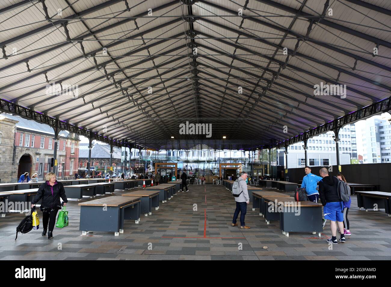 People in the city centre market area of Preston where a pop-up Covid19 ...