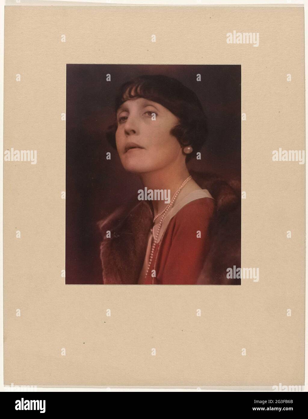 Portrait of the actress Else Mauhs Stock Photo - Alamy