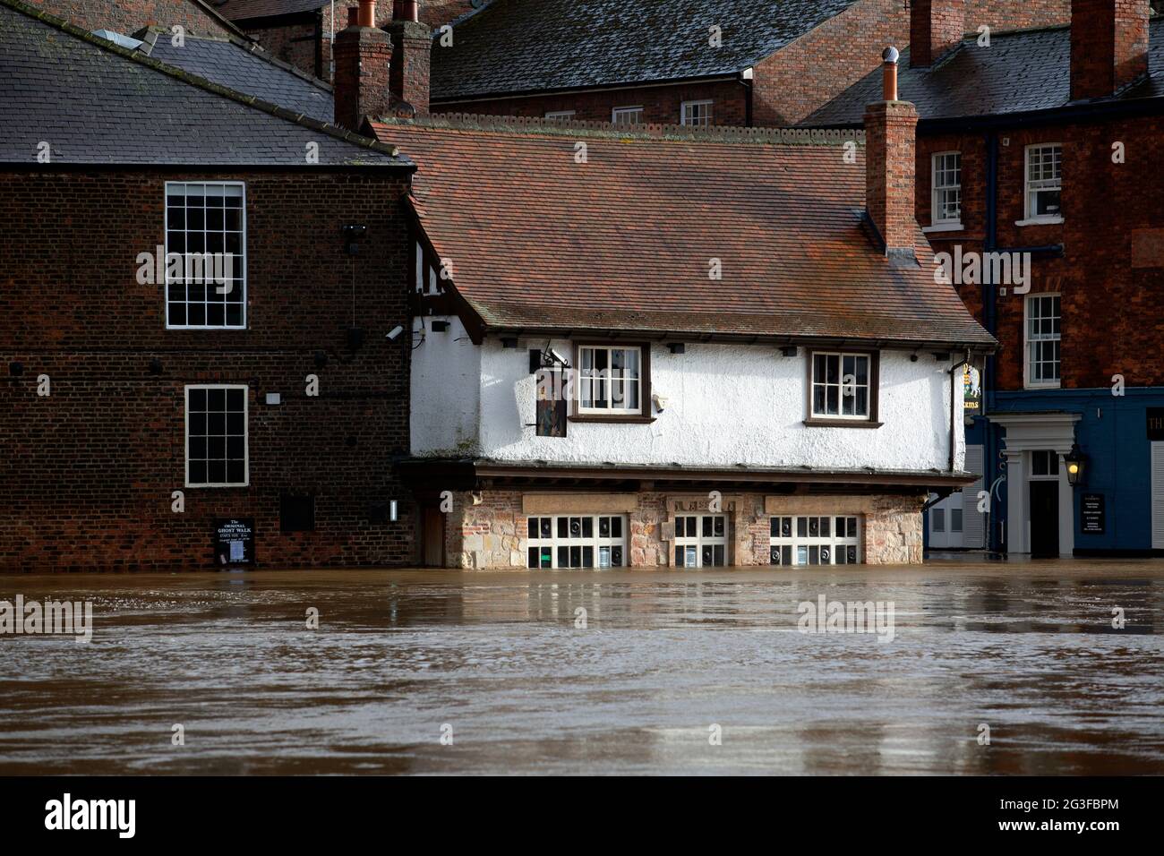 The kings arms pub is flooded in york High Resolution Stock Photography ...