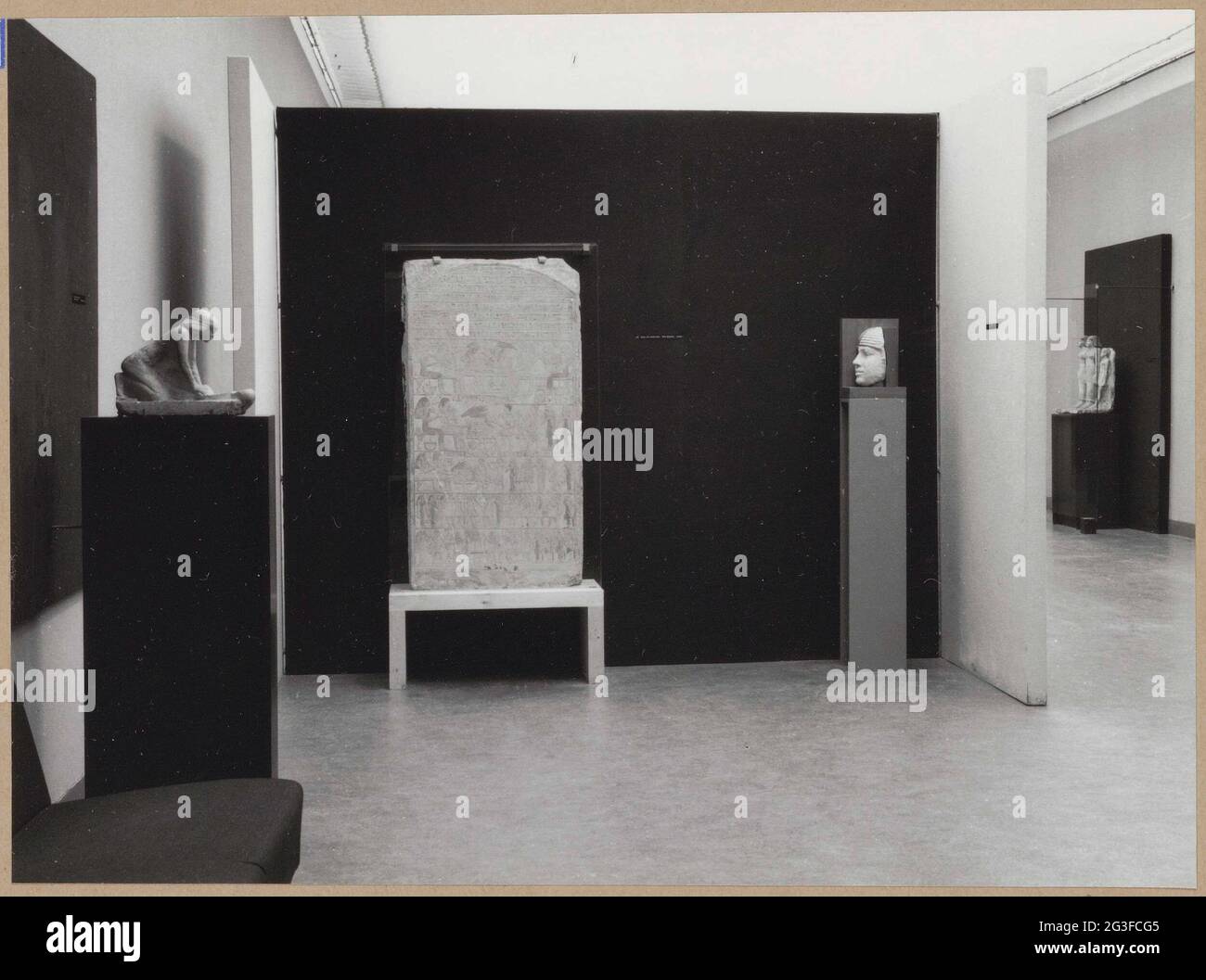 Corner of a room with three objects; 5000 years of art from Egypt from ...