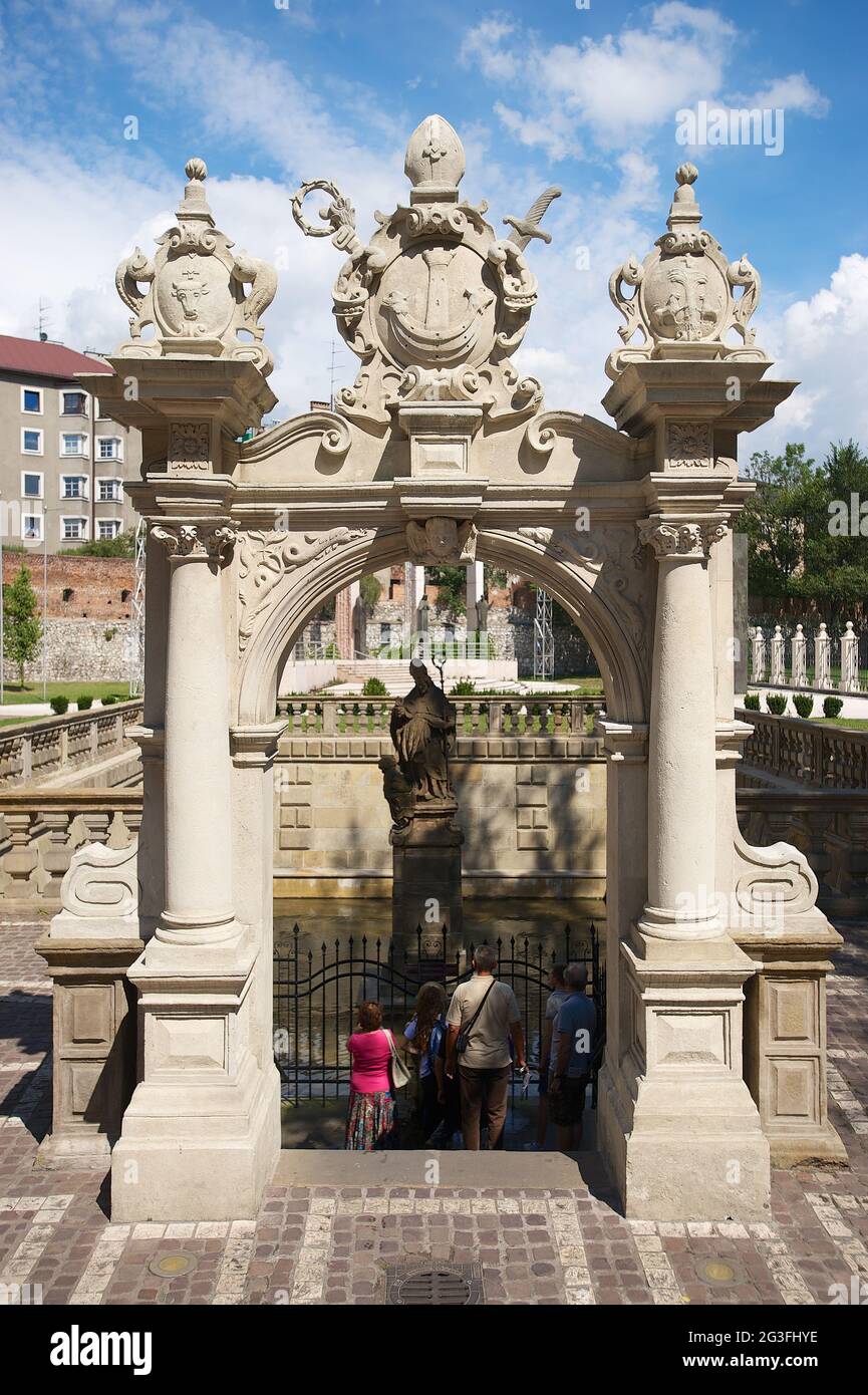 Pond with the statue of St Stanislaus in Krakow Stock Photo - Alamy