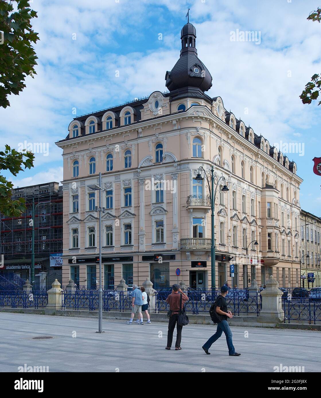 Old residence hi-res stock photography and images - Alamy