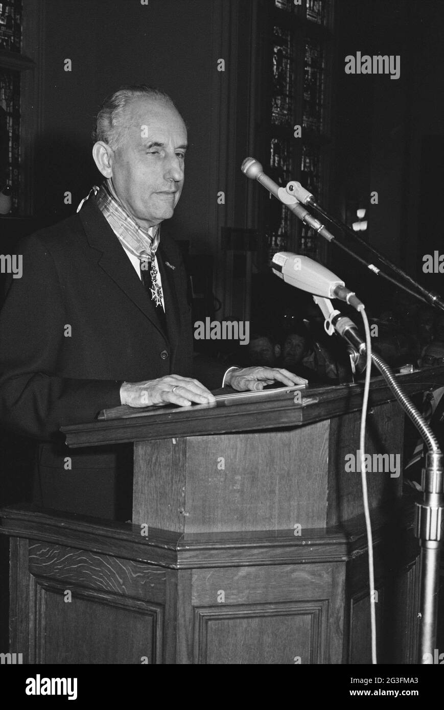 Chief Director A. van Schendel on the Occupation; Farewell reception by ...