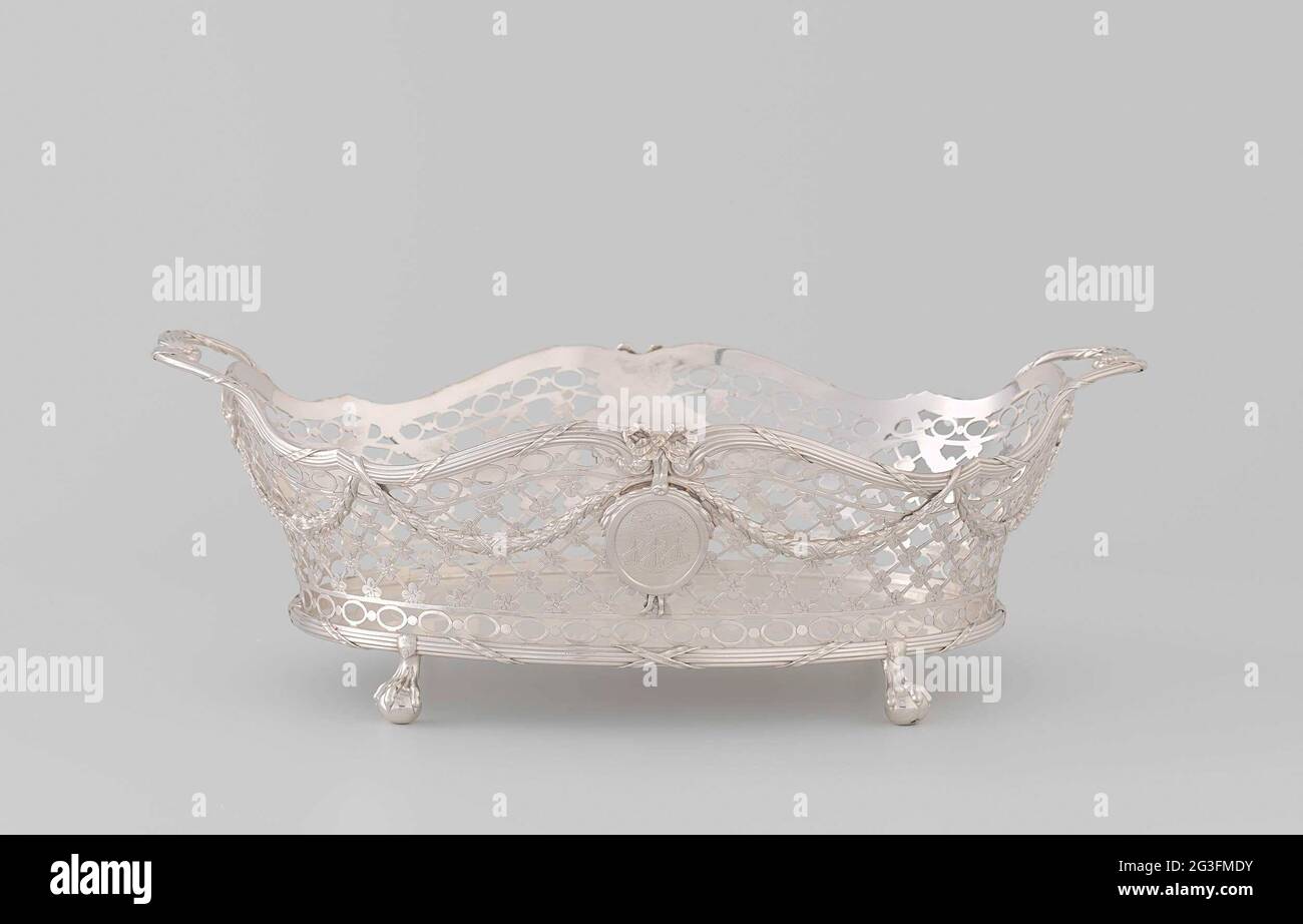 Trelliswork hi-res stock photography and images - Alamy