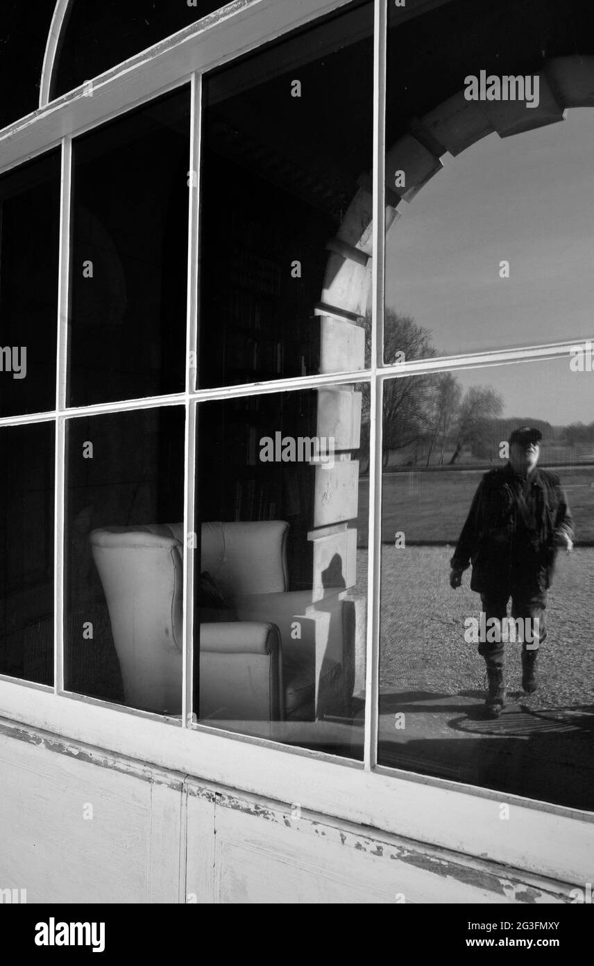 House reflection and chair Black and White Stock Photos & Images - Alamy