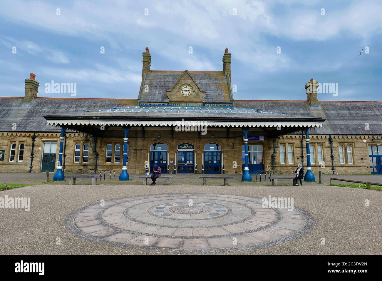 Morecambe Midland Railway station Stock Photo - Alamy