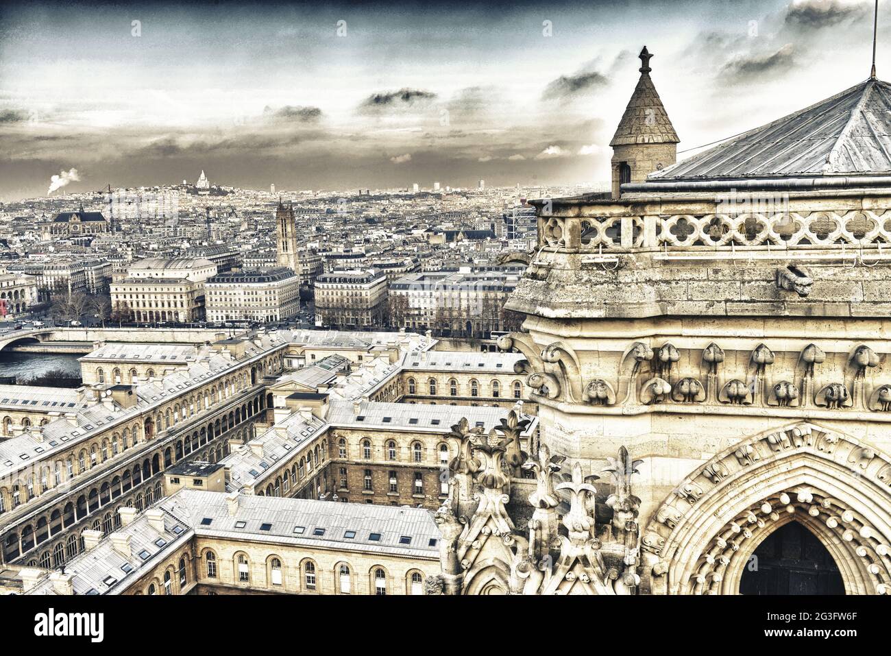 Beautiful street view in paris hi-res stock photography and images - Alamy
