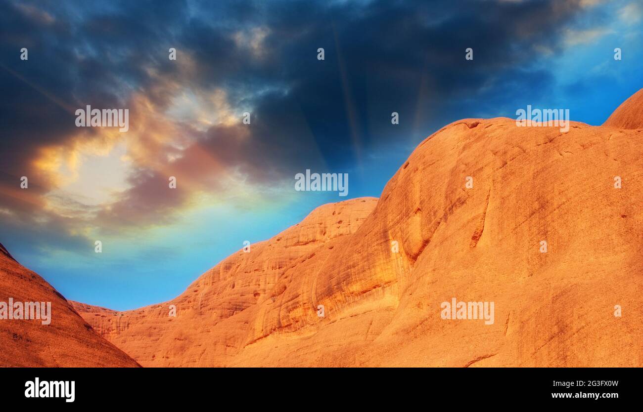 Rocks and Mountains of Australian Outback Stock Photo - Alamy