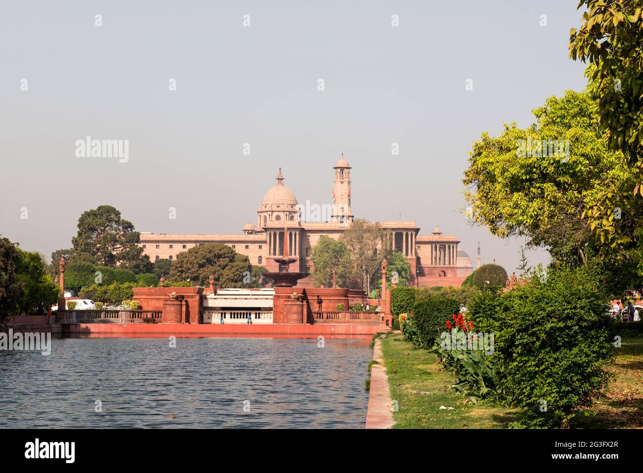 Raj path india gate hi-res stock photography and images - Alamy