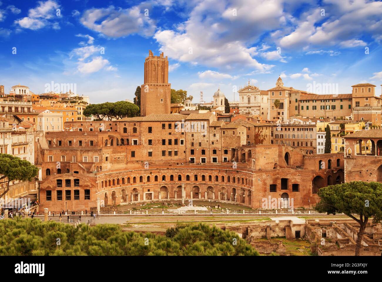 Fori imperiali architecture hi-res stock photography and images - Alamy