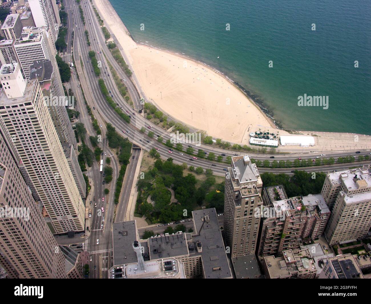 Chicago waterfront view hi-res stock photography and images - Alamy